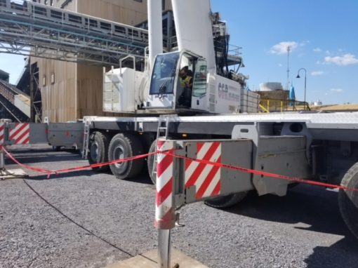 Demag AC300 (3) - G&R Crane Rental